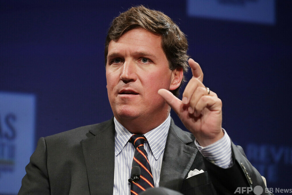 米FOXニュース看板司会者が退局 保守層に人気のカールソン氏 写真3枚 国際ニュース：AFPBB News