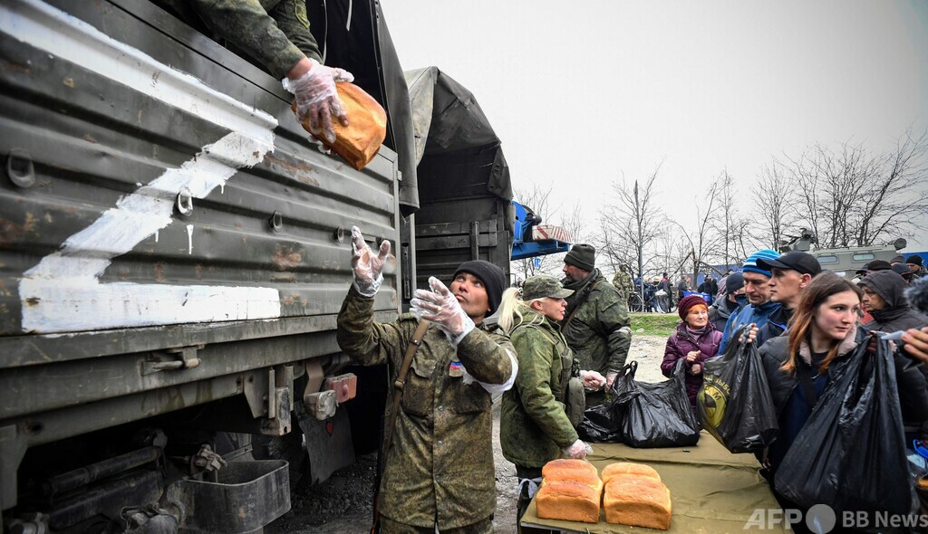 ウクライナ兵1000人超、マリウポリで投降 ロシア国防省 写真12枚 国際ニュース：afpbb News