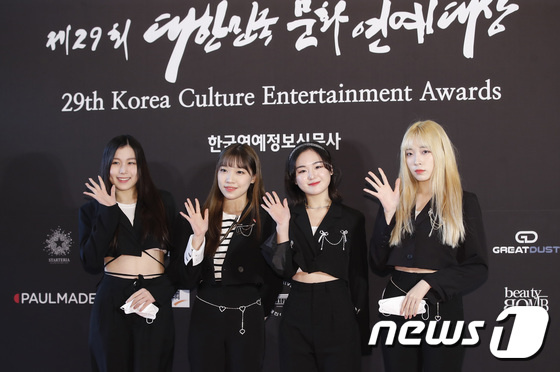 [★フォト] HI CUTIE＆Bustersら、「第29回 大韓民国文化芸能大賞」に出席 – KOREA WAVE 写真枚 国際ニュース ...
