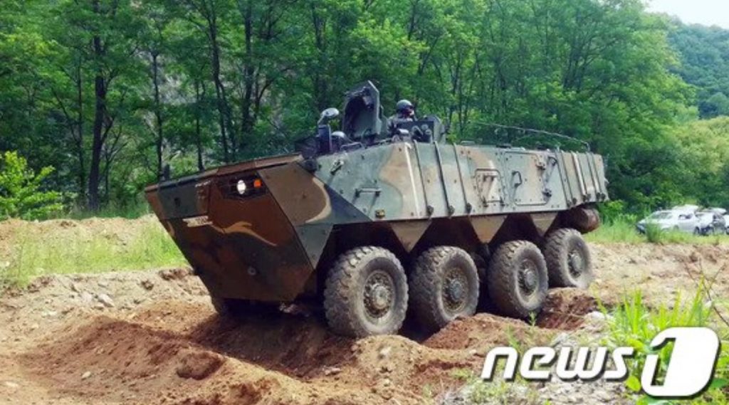 韓国製装輪装甲車「K808」もポーランドへ…詰めの交渉中 写真枚 国際ニュース：AFPBB News