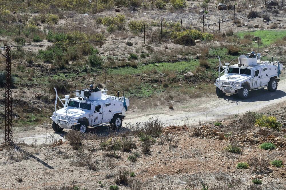 レバノン、イスラエルの壁が「越境」 安保理に訴えへ 写真2枚 国際ニュース：AFPBB News