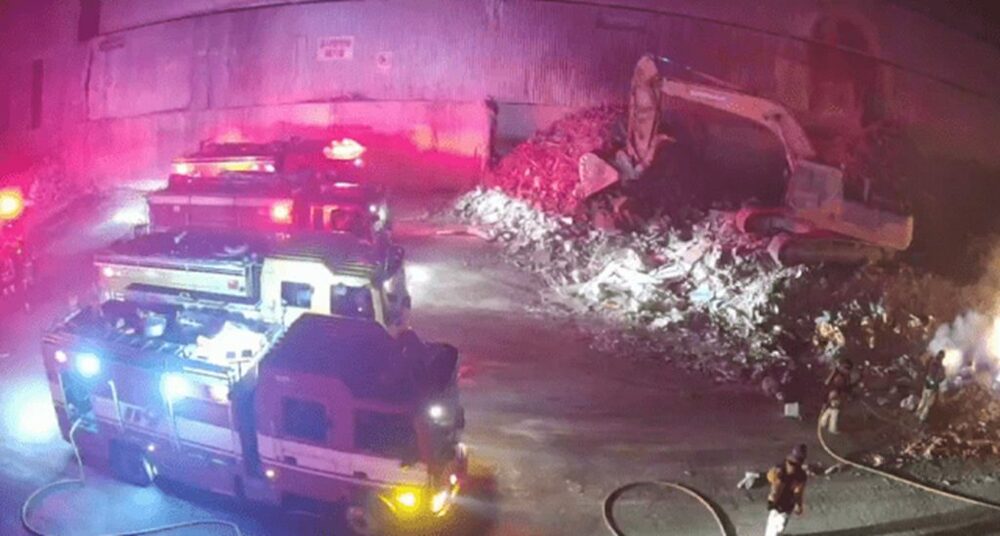 韓国・未明の廃棄物集積場火災、エネルギー企業がAI火災検知器で早期鎮圧 写真枚 国際ニュース：AFPBB News