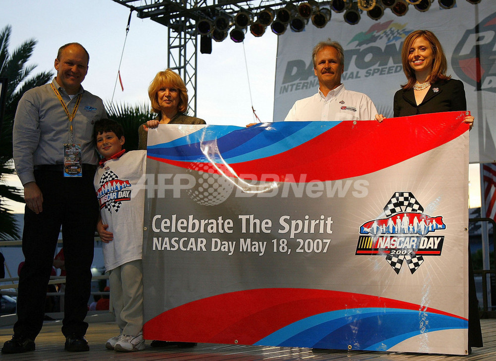 ＜07NASCAR＞「NASCAR Day」の開催が5月18日に決まる - 米国 写真5枚 国際ニュース：AFPBB News