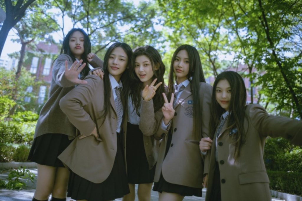 K-POPは今、「NewJeans」「IVE」「LE SSERAFIM」の「ニュアール」時代 写真枚 国際ニュース：AFPBB News