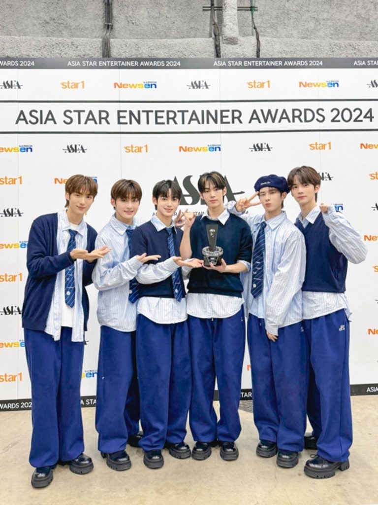 TWS、デビュー3カ月で新人賞受賞 写真枚 国際ニュース：AFPBB News