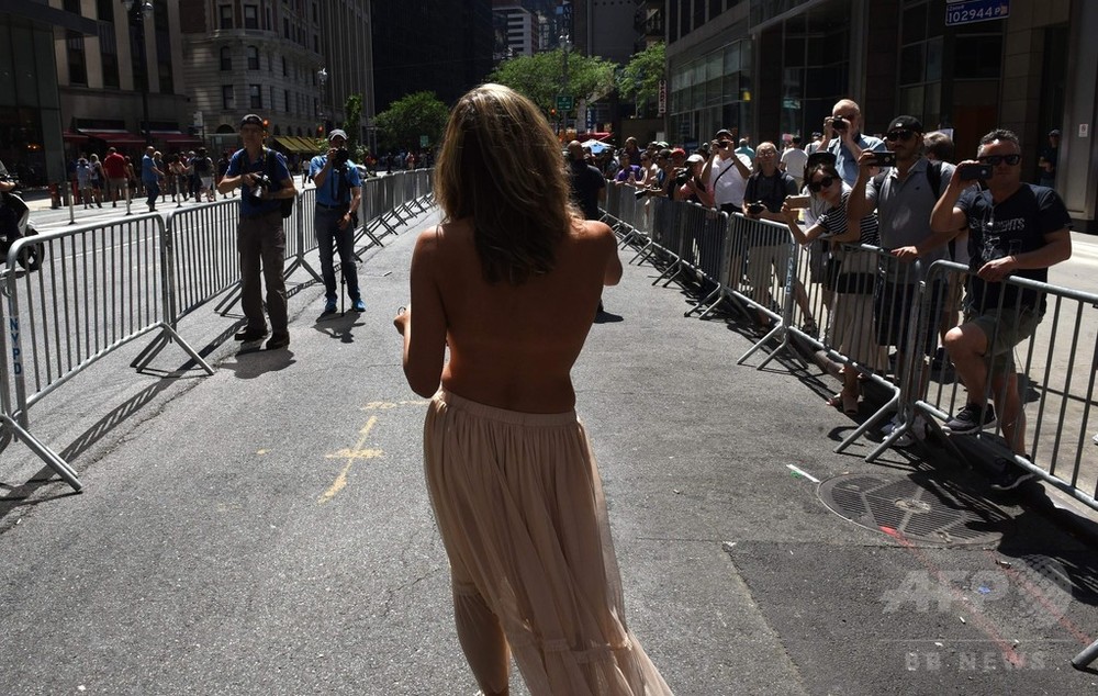 女性がトップレスになる権利訴えパレード、今年で10回目 米ny 写真5枚 国際ニュース:afpbb News