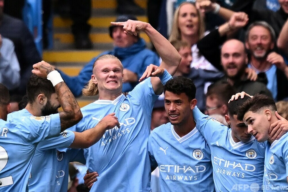 10人のマンCが開幕6連勝 マンUも勝利で連敗ストップ 写真8枚 国際ニュース：AFPBB News