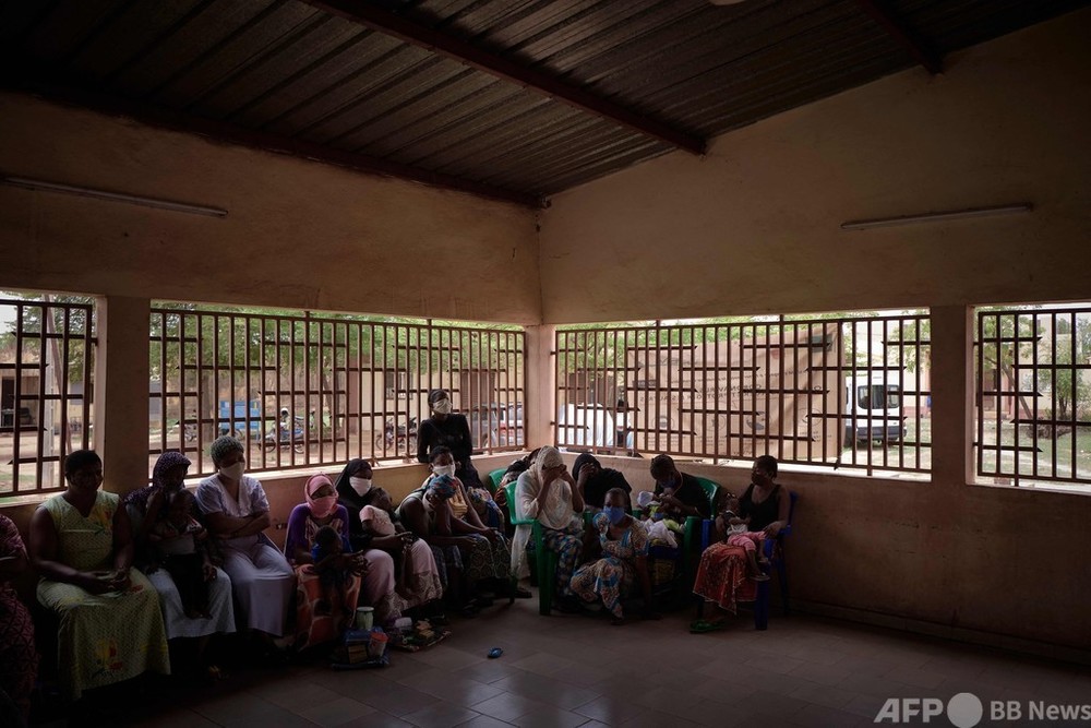 子どもも一緒の女子刑務所 収容者の大半が裁判待ち マリ 写真10枚 国際ニュース:afpbb News