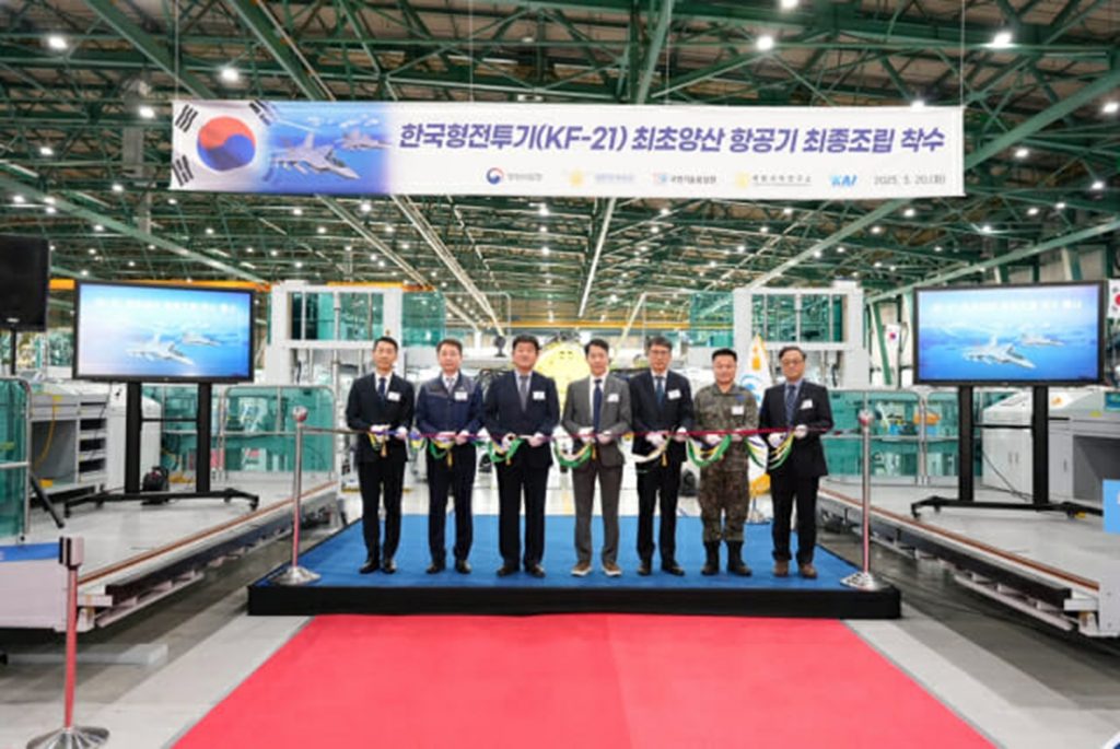 韓国、国産戦闘機KF-21の量産開始へ…1号機の最終組立に着手 写真枚 国際ニュース：AFPBB News