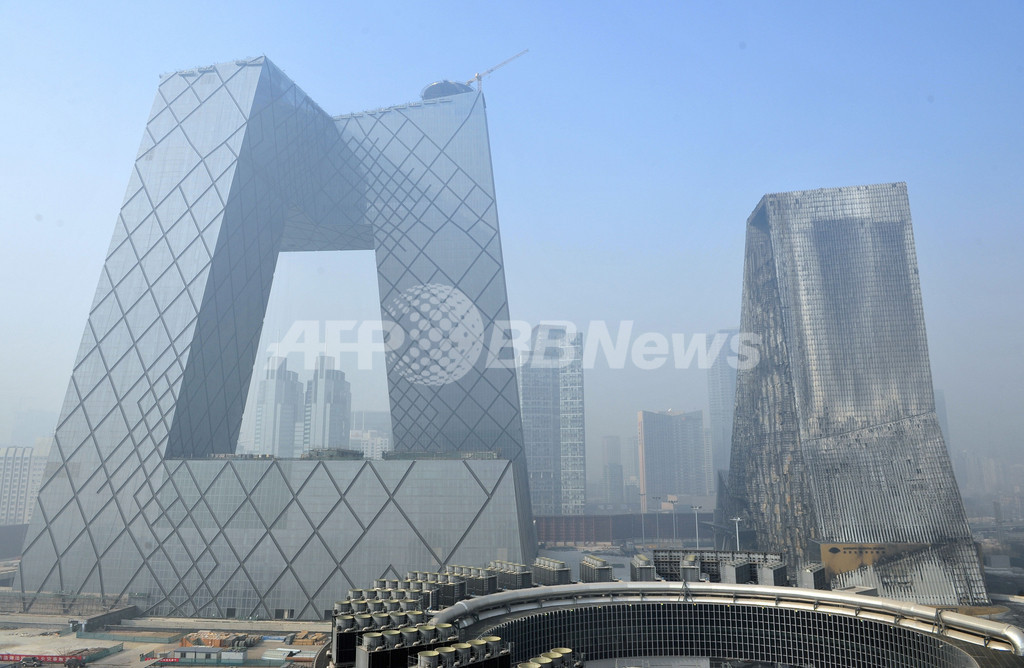 北京の高層ビル火災、当局がCCTVによる違法花火が原因と断定 写真4枚 国際ニュース：AFPBB News