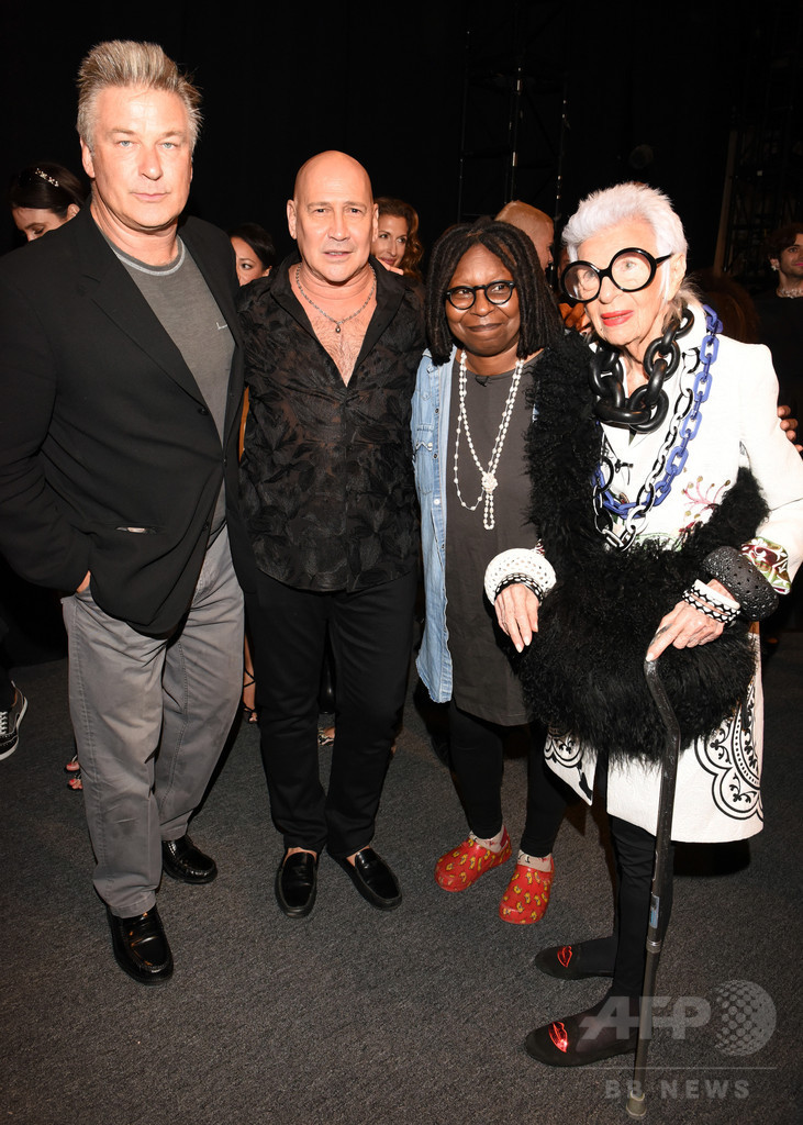 94歳のファッショニスタにパリも脱帽、アイリス・アプフェル 写真3枚 マリ・クレール スタイル : marie claire style