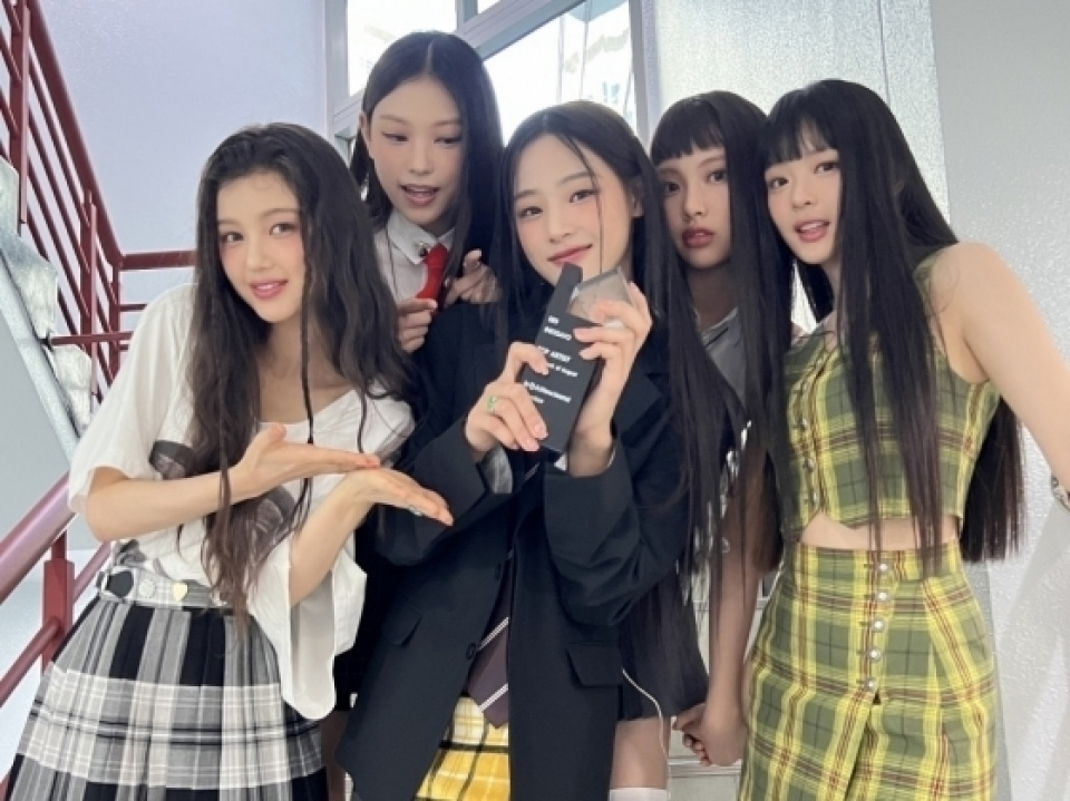 NewJeans、デビュー活動終了…音楽番組5冠達成 – KOREA WAVE 写真枚 国際ニュース：AFPBB News