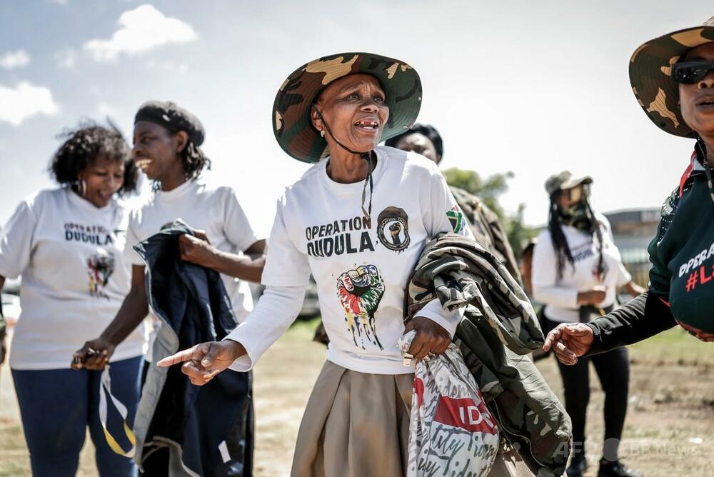 反移民感情高まる南ア、自警団が不法移民の医療アクセス阻止 写真3枚 国際ニュース：AFPBB News