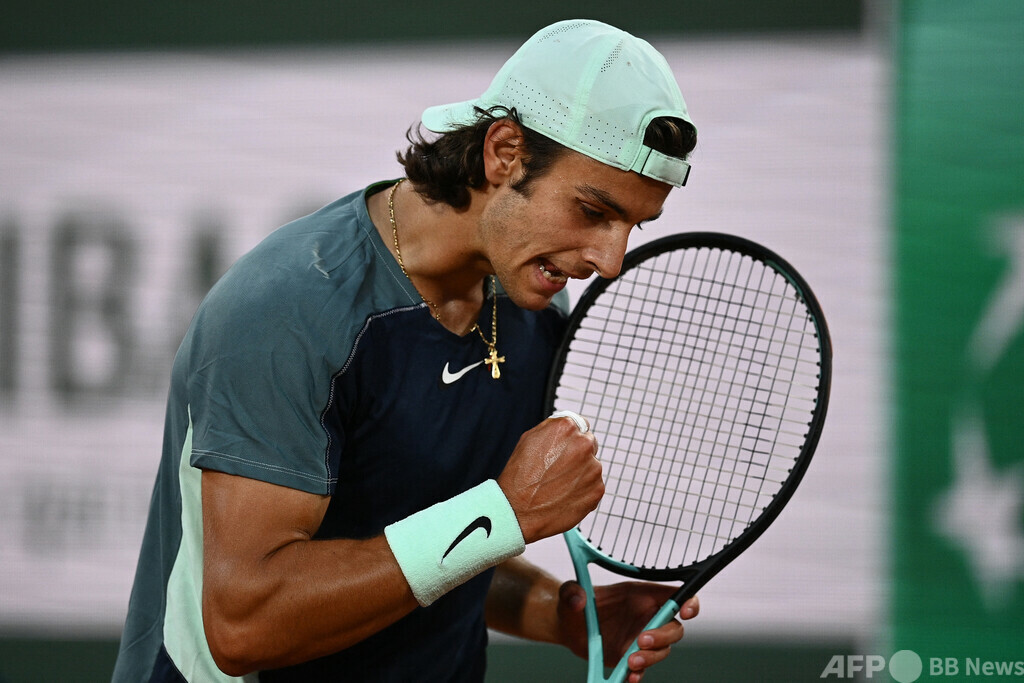 ムゼッティがベレッティーニ撃破 母国大会Vでツアー2勝目 写真1枚 国際ニュース：AFPBB News