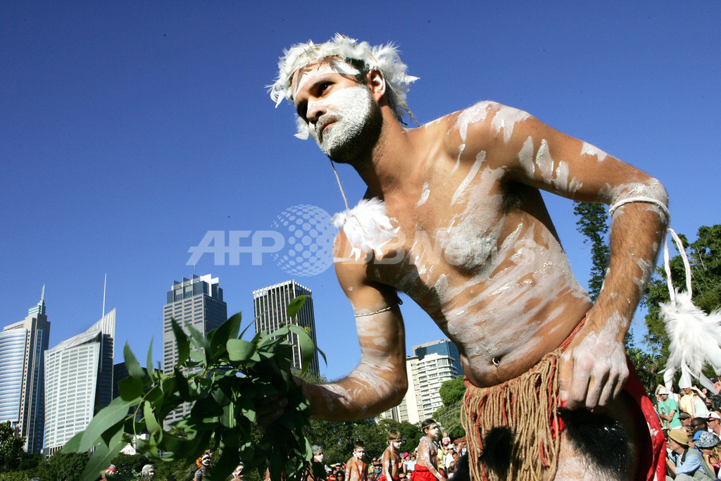 オーストラリア建国記念日、先住民族が踊りを披露 写真5枚 国際ニュース：AFPBB News