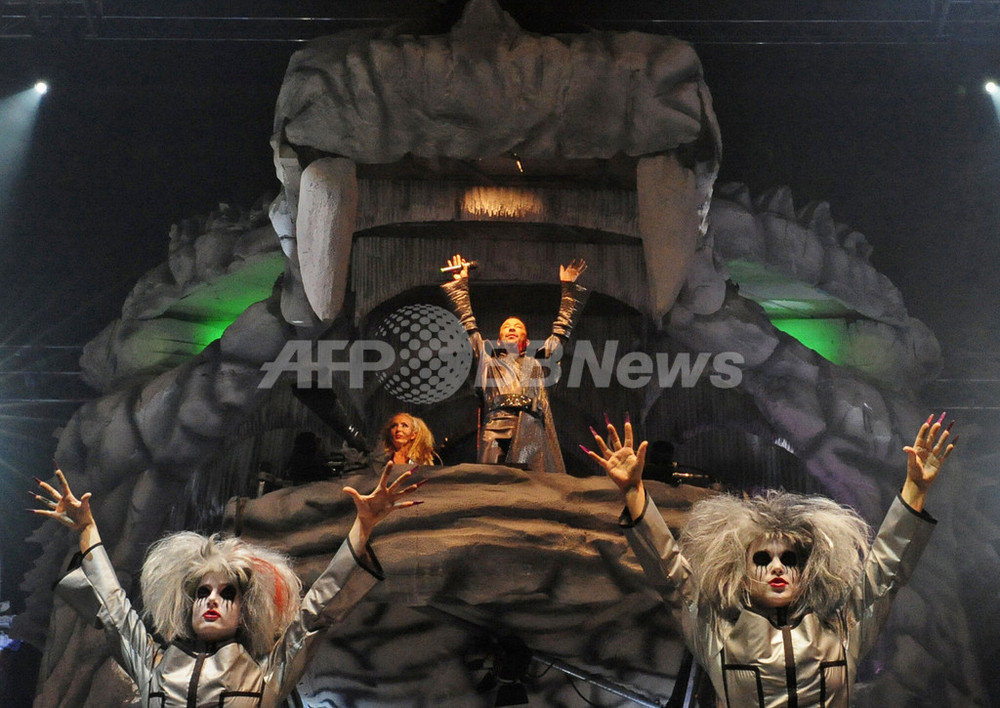 DJボボの「Vampires Alive Tour」が開幕 写真6枚 国際ニュース：AFPBB News