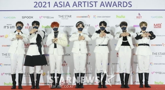 [★フォト]「2021 Asia Artist Awards」レッドカーペットの上のボーイズグループ – KOREA WAVE 写真枚 国際ニュース：AFPBB News