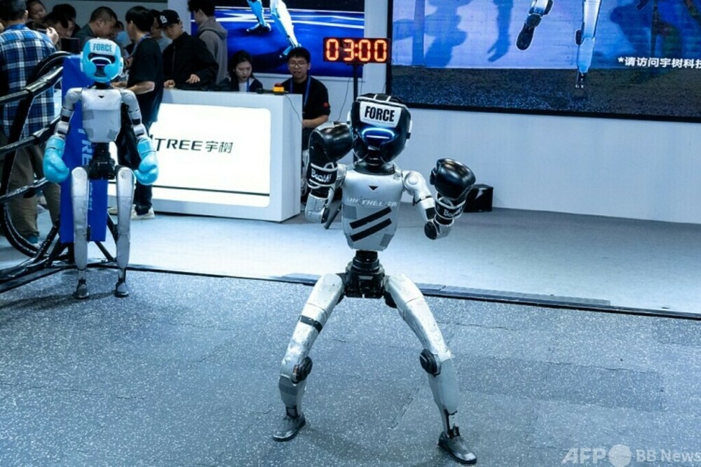 中国のロボットメーカー宇樹科技の王興興CEO AIで進化するロボットの「環境認識力」に注目 写真1枚 国際ニュース：AFPBB News