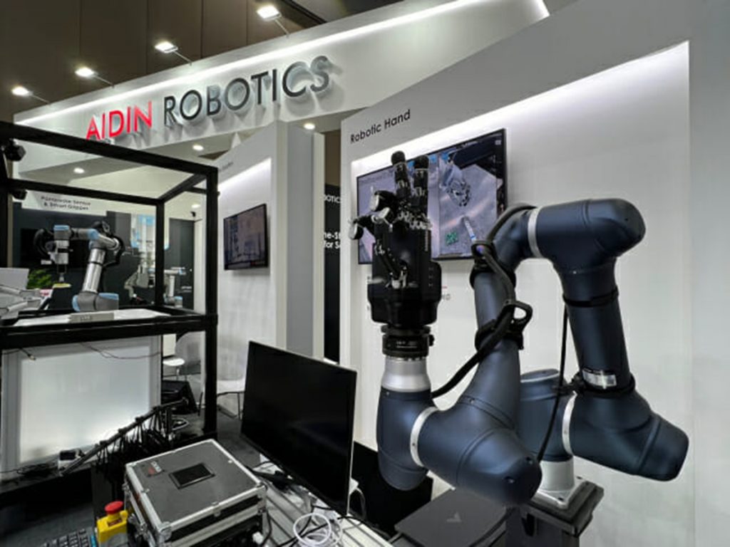 小さくて強力…韓国型「ロボットハンド」の主導権をめぐる激しい競争 写真枚 国際ニュース：AFPBB News