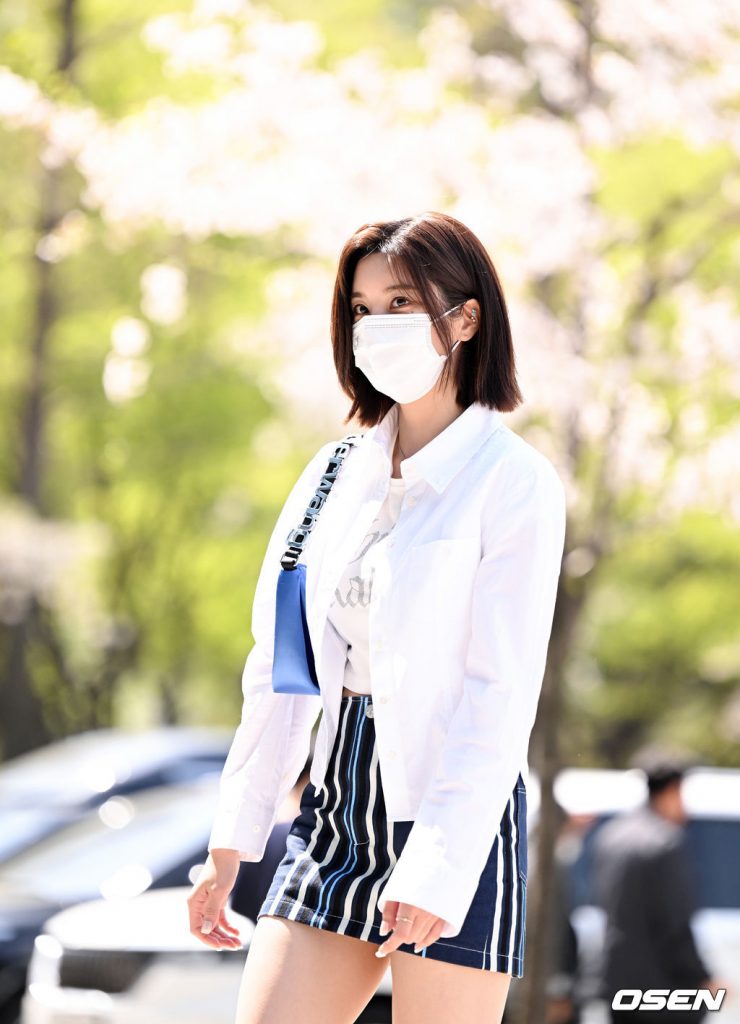 [★フォト] クォン・ウンビ、グラビアのような出勤途中 – KOREA WAVE 写真枚 国際ニュース：AFPBB News