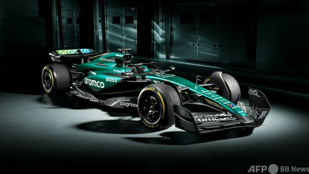 アストンマーティンF1、新車「AMR24」発表 写真2枚 国際ニュース：AFPBB News