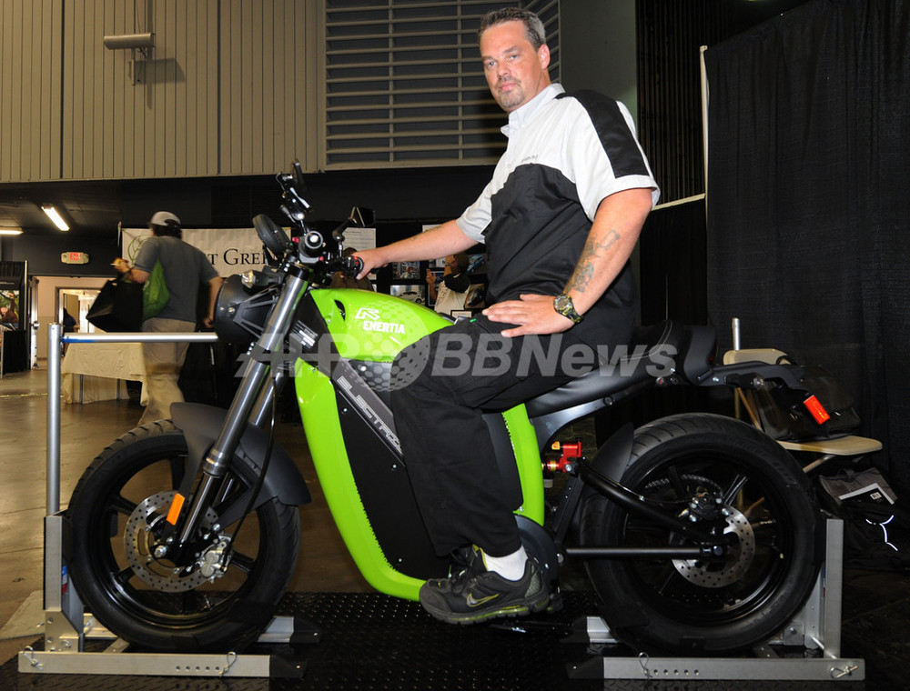 次世代自動車の展示会「AltCar」、高速モデルに注目 写真6枚 国際ニュース：AFPBB News