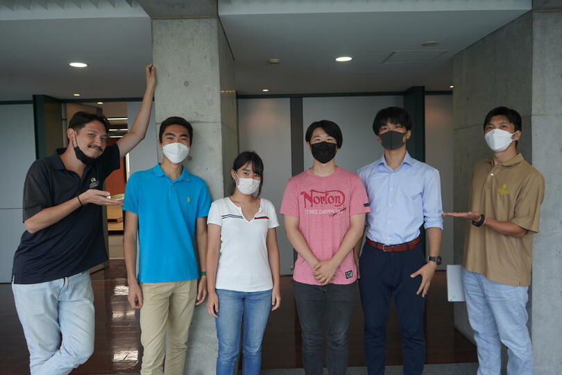 【レイクランド大学ジャパン・キャンパス】アメリカ本校で受賞歴のある「COOPプログラム」が本格的にスタート -- 学生が学内の現場で実際に働くことでビジネススキルを身に付ける 写真1枚 国際 ...