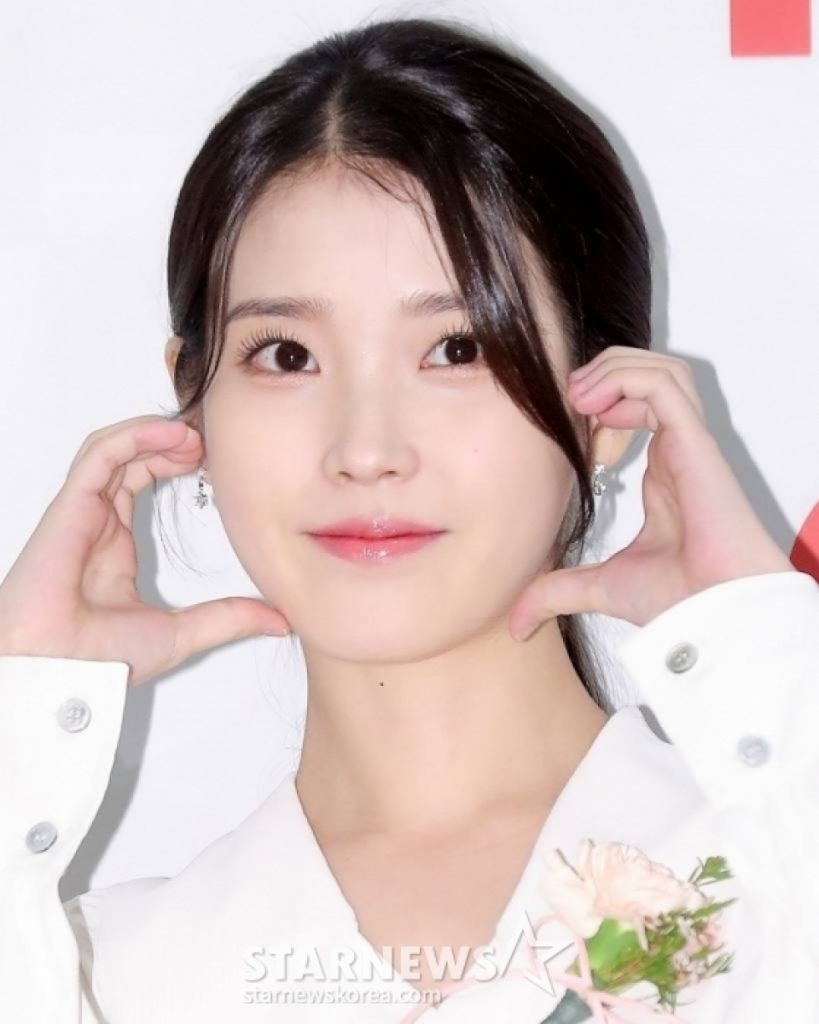 IUのフィーチャリング曲、音源と楽譜公開 写真枚 国際ニュース：AFPBB News