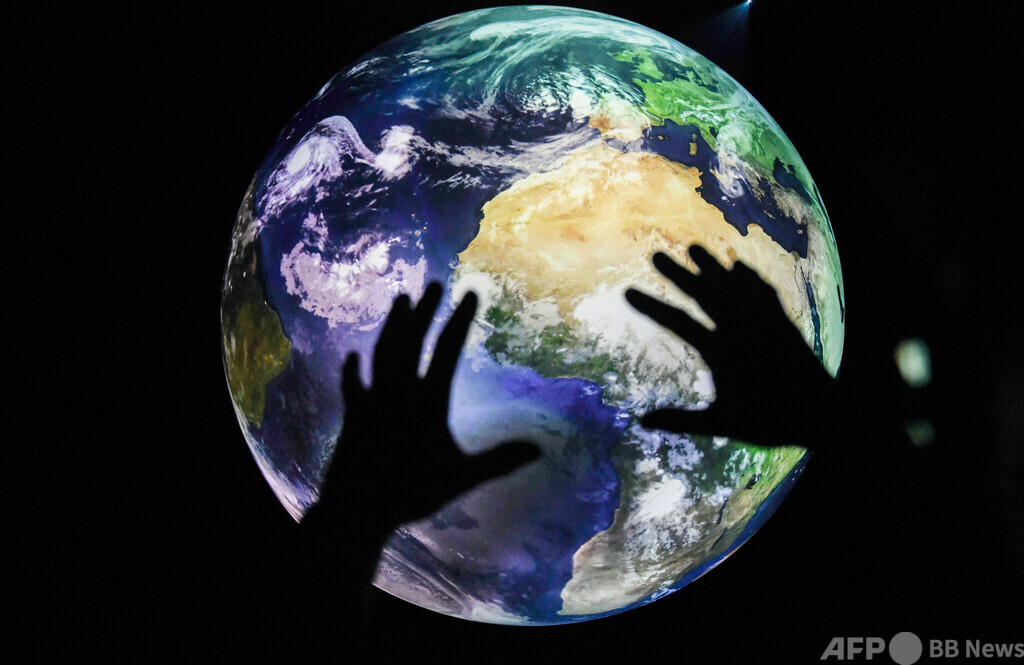 ジンバブエ、初のナノ衛星打ち上げ 写真1枚 国際ニュース：AFPBB News