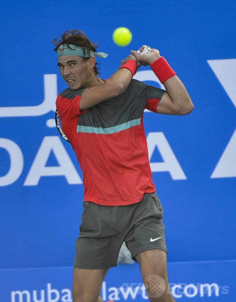 ナダルが同胞フェレールに敗れる、ムバダラ・ワールドテニス選手権 写真5枚 国際ニュース：afpbb News