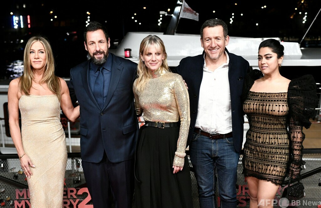 「世界にはもっとユーモアが必要」 J・アニストン流コメディー論 写真14枚 国際ニュース：AFPBB News