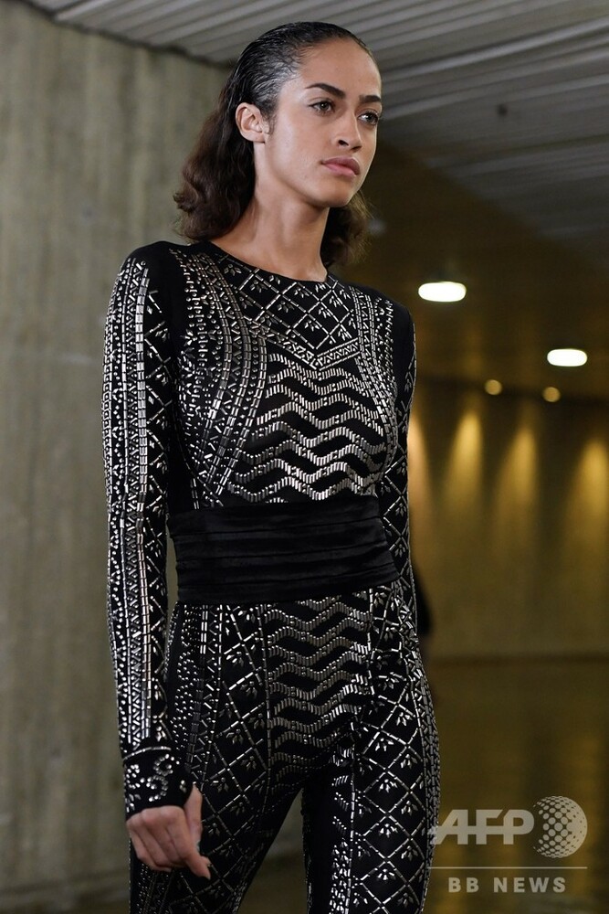 「コシェ」19年春夏コレクション発表 写真93枚 国際ニュース：AFPBB News