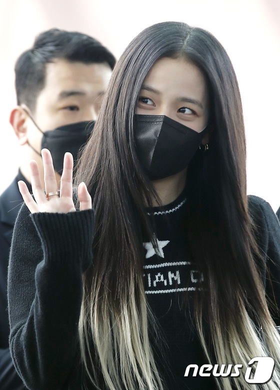 [★フォト] BLACKPINK ジス、ユニークなヘアスタイル – KOREA WAVE 写真枚 国際ニュース：AFPBB News