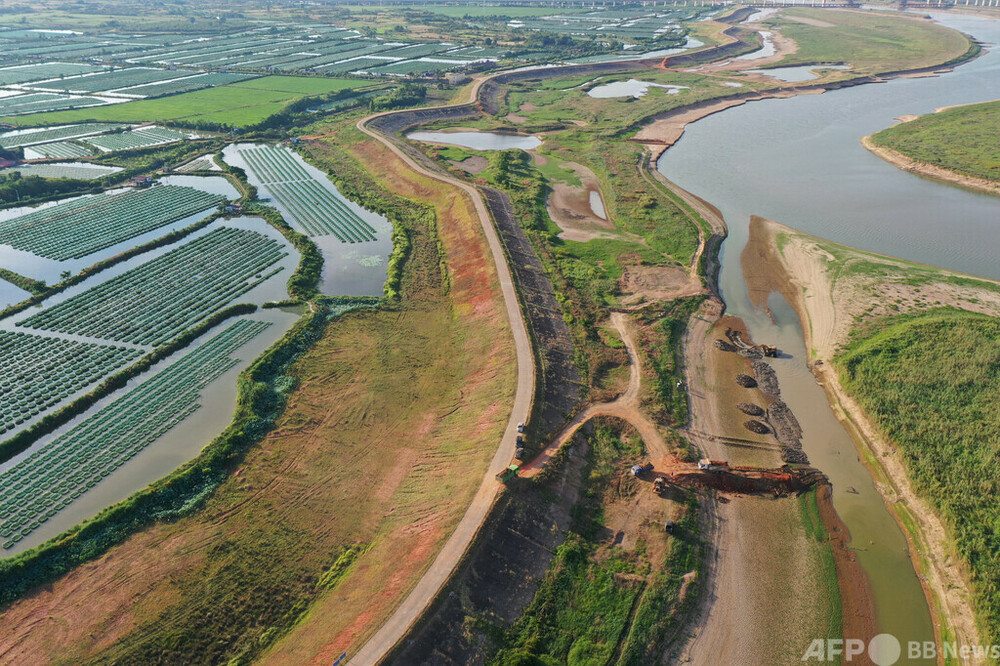 湖も干上がり…観測史上最悪の酷暑で秋の収穫に懸念 中国 写真1枚 国際ニュース：AFPBB News