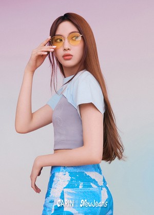 NewJeans、アイウェアブランド「CARIN」のグラビアが話題 写真枚 国際ニュース：AFPBB News