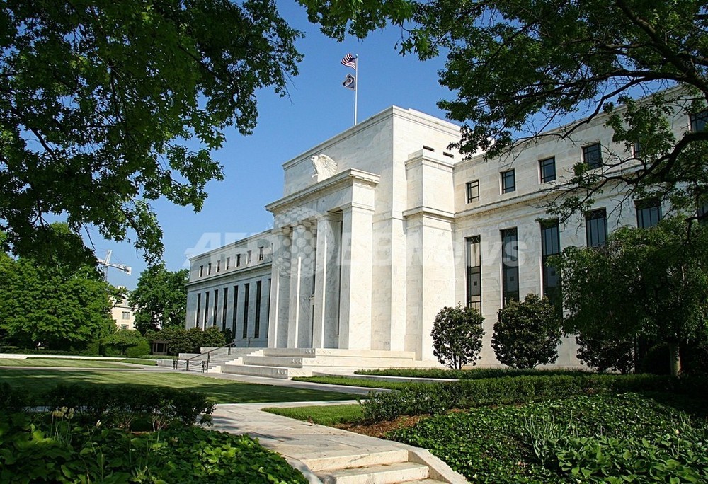 FRB、政策金利2％に据え置き 写真1枚 国際ニュース：AFPBB News