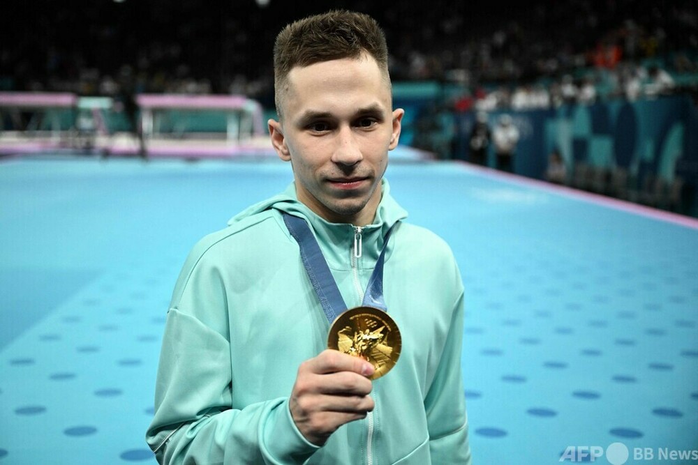 ベラルーシのAIN選手がパリ五輪初の金 トランポリン男子 写真1枚 国際ニュース：AFPBB News