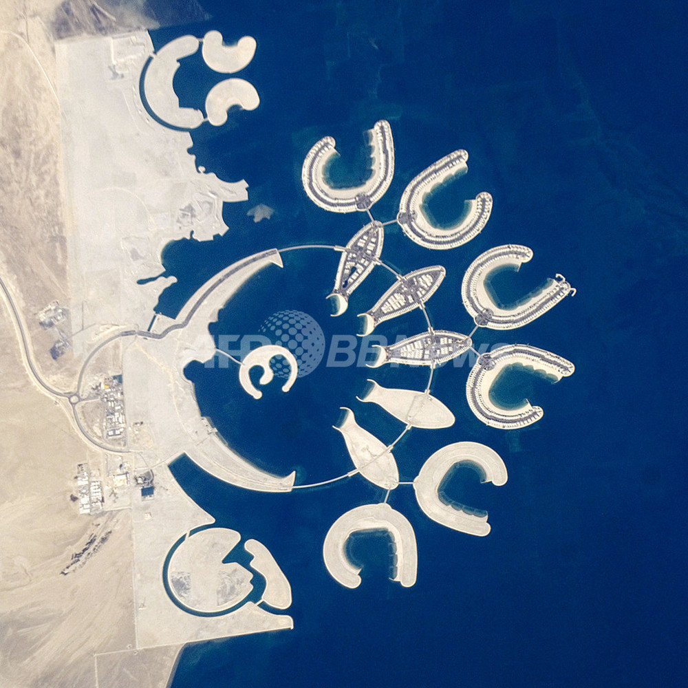宇宙から見たバーレーンの巨大人工島群 写真1枚 国際ニュース：AFPBB News
