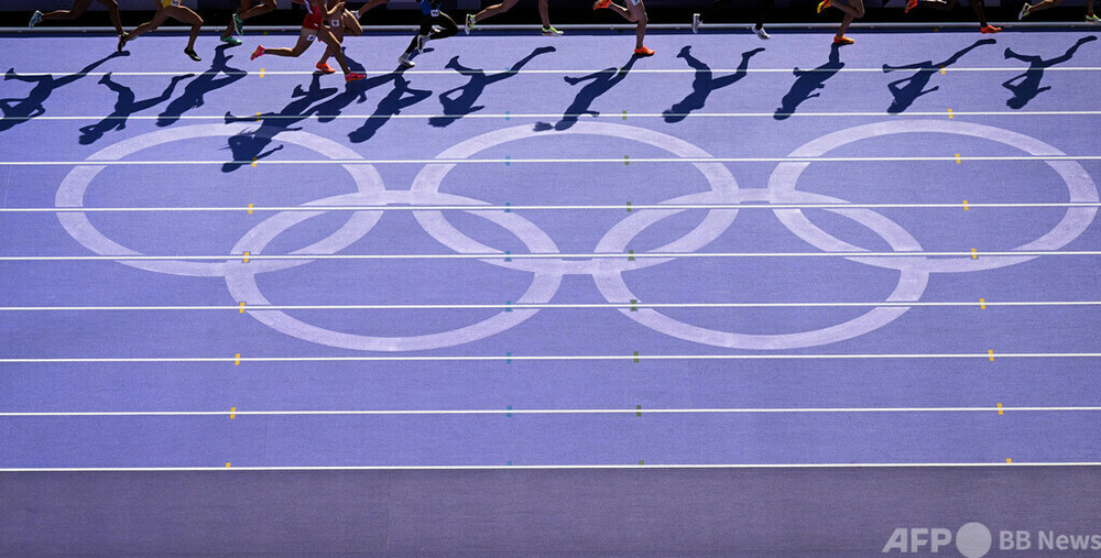 パリ五輪の陸上選手、SNSで人種差別や性差別の標的に 研究結果 写真1枚 国際ニュース：AFPBB News