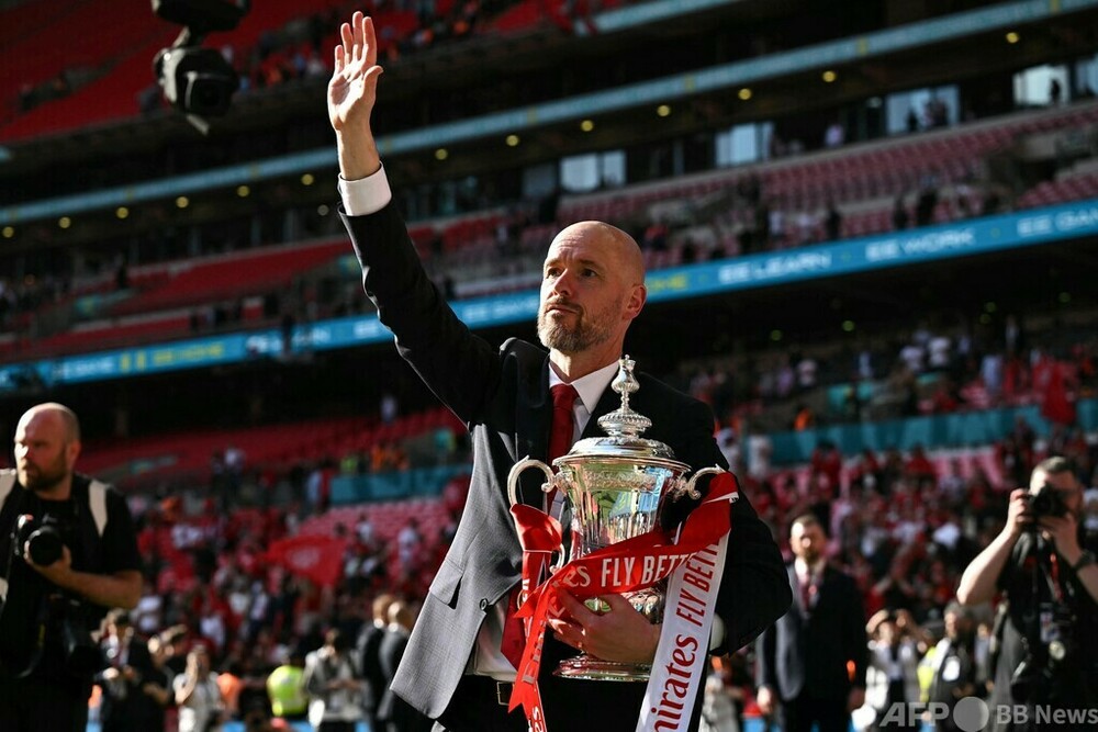 マンUのテン・ハーフ監督が続投へ、英報道 写真1枚 国際ニュース：AFPBB News